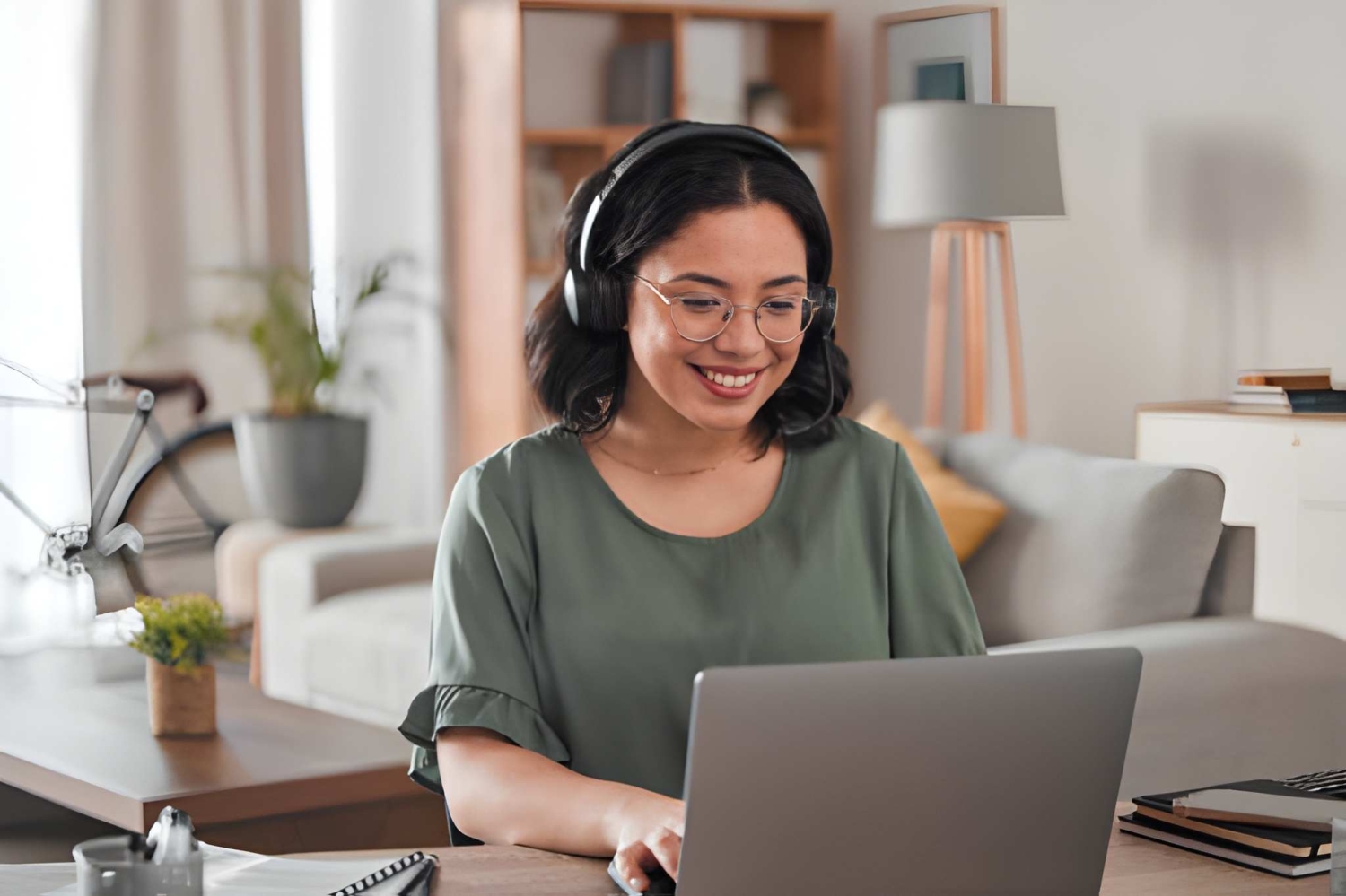 Building Hybrid Remote Teams with Philippine & Australian VAs